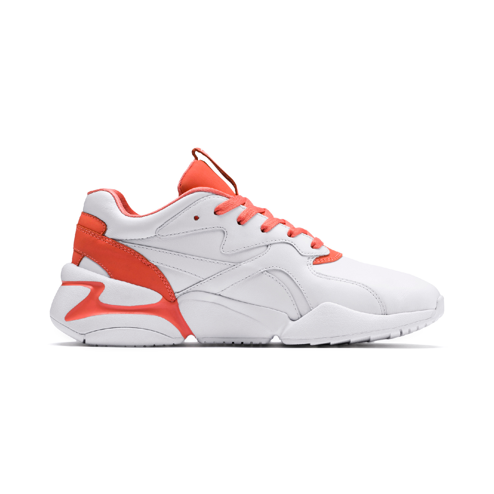 Las Puma Nova llegan en el color Pantone del año 2019